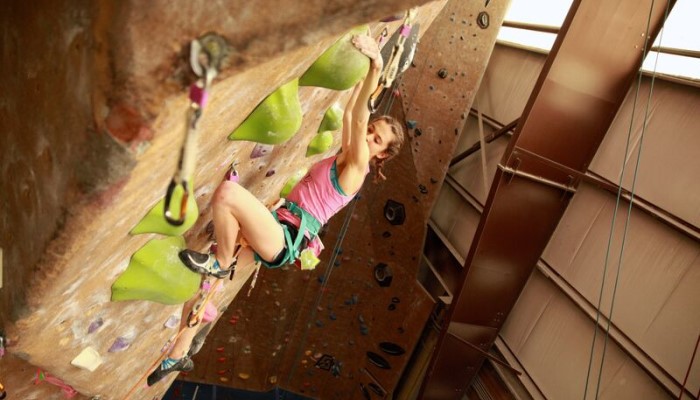 Learn how to grip slopers with confidence