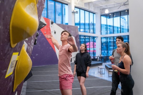 Improve your climbing endurance with a quick and effective 4x4 workout